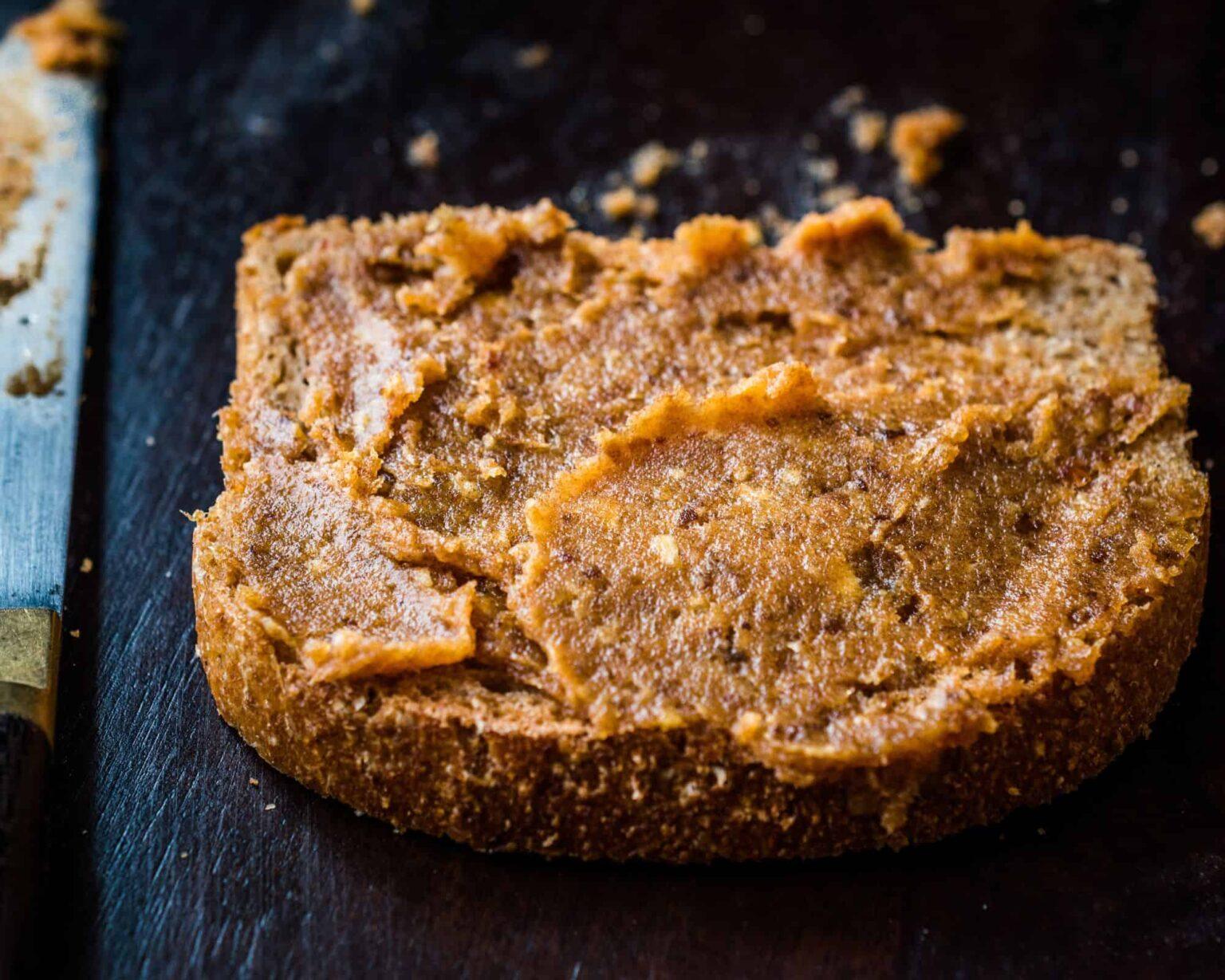 The BEST Substitutes For Dates: Delicious Alternatives To Sweeten Your ...