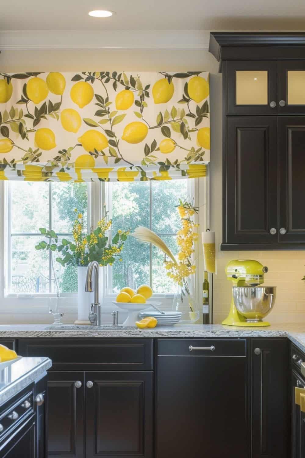 Squeeze The Day: 20 Lemon Themed Kitchen Designs | The Olive Branch Nest