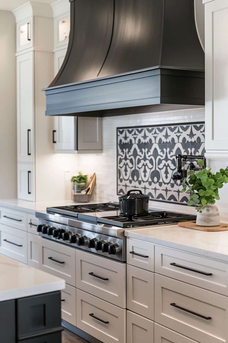 17 Beautiful Mediterranean Kitchens That Will Wisk You Away To Europe ...