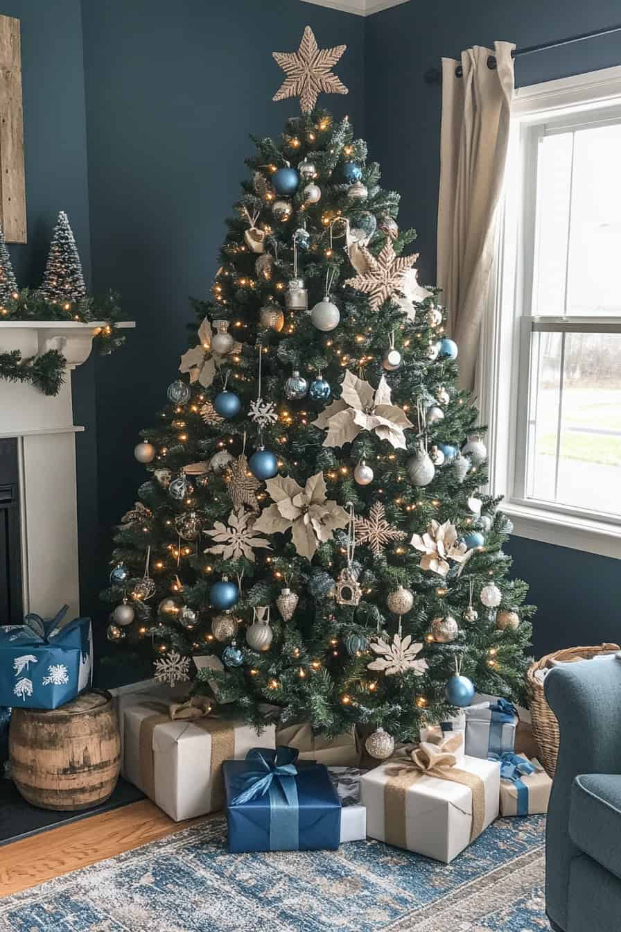 28 Unique Blue Christmas Tree Ideas To Wow Your Guests | The Olive ...